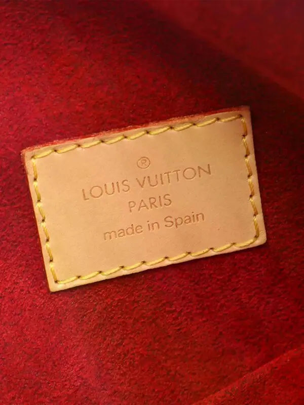 LOUIS VUITTON 2006 Monogram Mizi Handbag