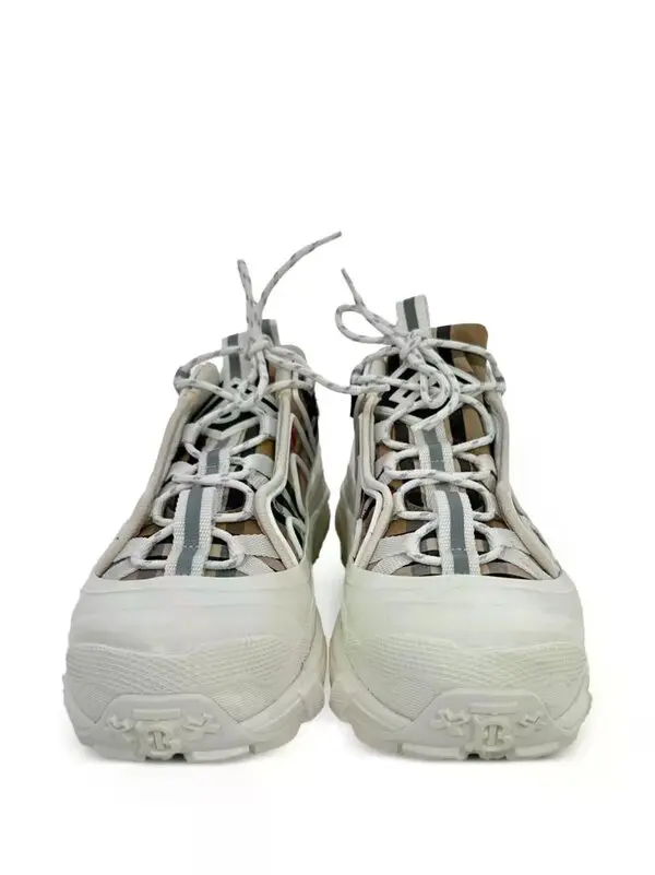 Burberry Arthur Vintage Check Sneakers - Neutrals
