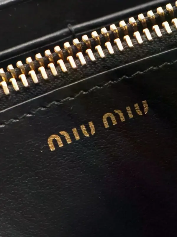 Miu Miu 2000s Matelassé Diamond-quilted Wallet
