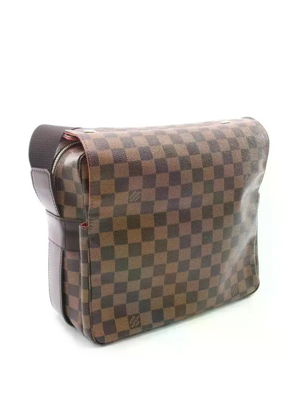 LOUIS VUITTON Damier Ebene Naviglio Messenger Bag