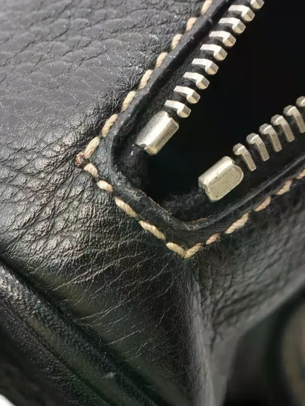 Gucci Calf Leather Cross Body Bag