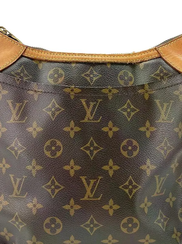 LOUIS VUITTON Monogram Shoulder Bag - Brown