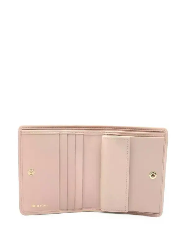 Miu Miu 2020s Matelassé Bi-fold Wallet - Neutrals