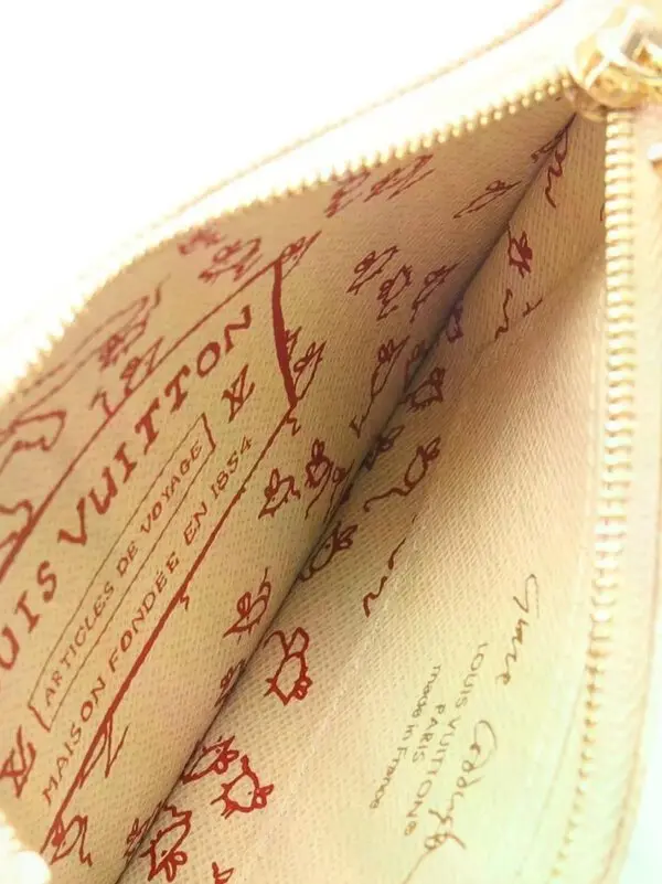 LOUIS VUITTON Monogram Pochette Clés Pouch - Neutrals