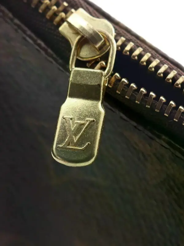 LOUIS VUITTON Monogram Shoulder Bag