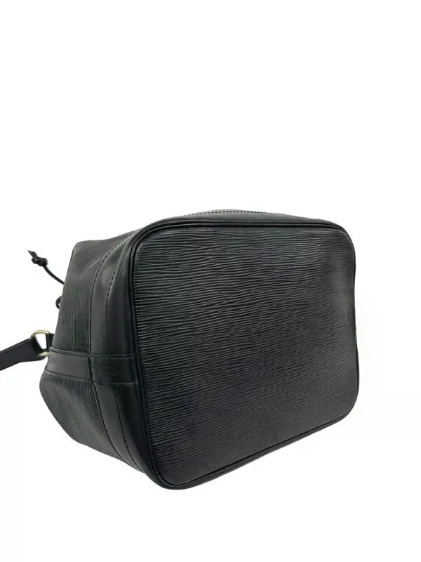 LOUIS VUITTON 1994 Epi Noe Gm Bucket Bag