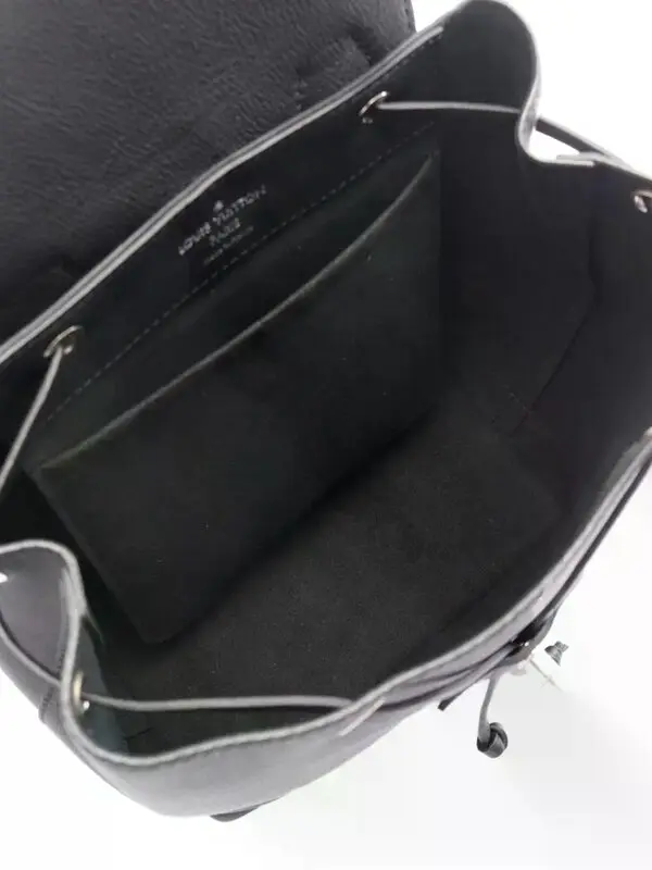 LOUIS VUITTON Lockme Backpack - Black