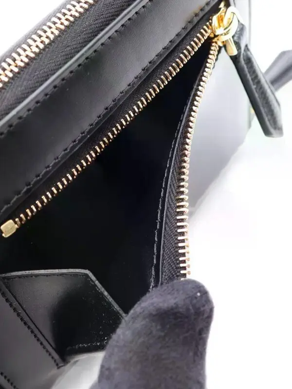 Fendi 2020s Ff Diamond Zip-around Wallet