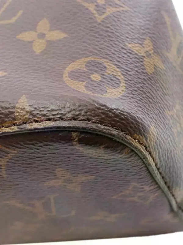 LOUIS VUITTON Monogram Neonoe Mm Bucket Bag - Brown