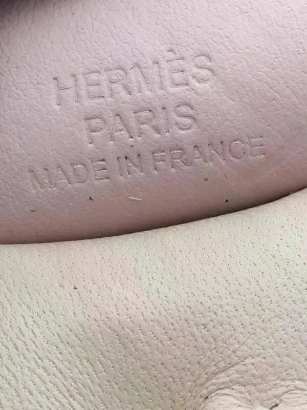 Hermès Swift Leather Rodeo Pegasus Bag Charm - Neutrals