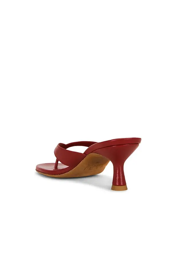 NOU Kitty Sandal