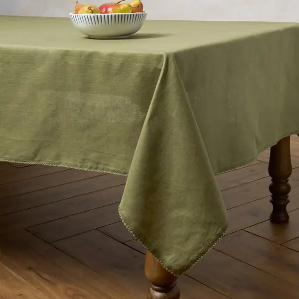 JULISKA Berry Scallop 120 X 60 Tablecloth