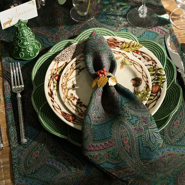 JULISKA Paisley Table Runner, 90 X 18