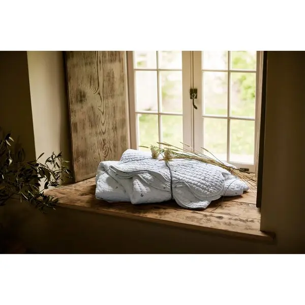 CHRISTY Vintage Posy Quilted Coverlet