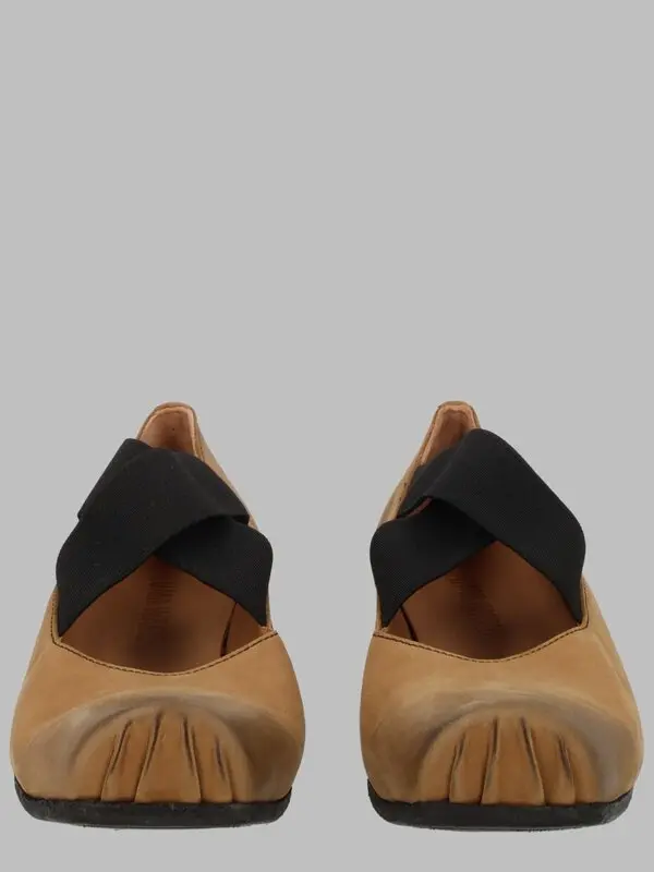 UMA WANG Calf Leather Flats - Beige