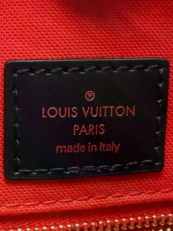 LOUIS VUITTON Monogram Reverse Giant Onthego Gm Satchel