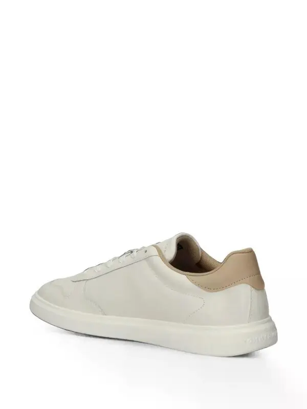 Tommy Hilfiger Logo-plaque Leather Sneakers