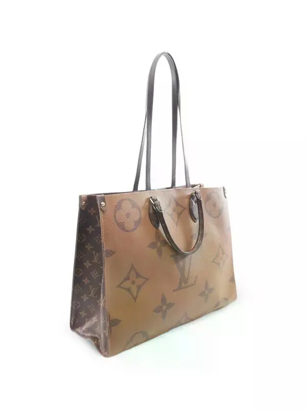 LOUIS VUITTON Monogram Giant Onthego Tote Bag