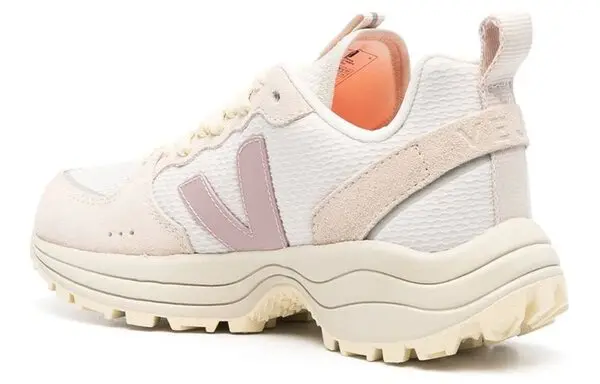 VEJA Venturi Suede Lace-up