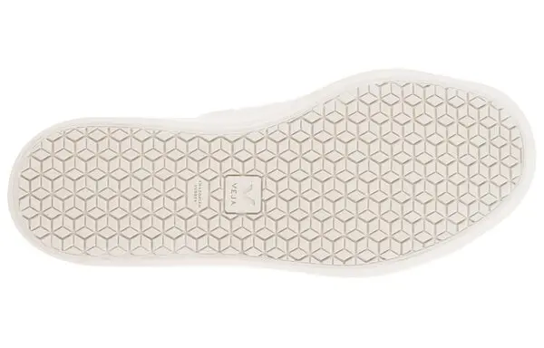 VEJA Recife Low-top Sneakers - White/beige