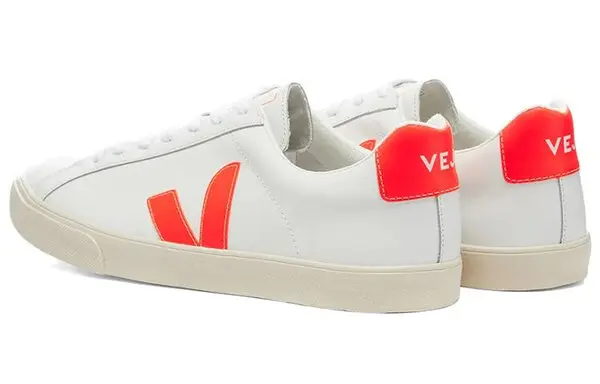 VEJA Esplar Lace-up Sneakers