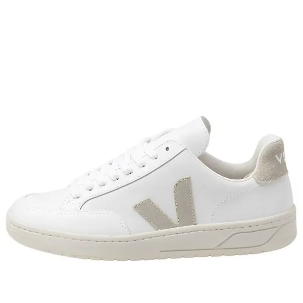 VEJA V- Leather Sneakers - Extra White/sable