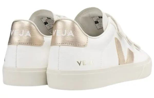 VEJA Recife Low-top Sneakers - White/gold