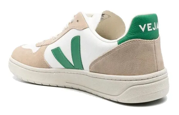 VEJA Chromfree Low-top Sneakers - White/beige/green