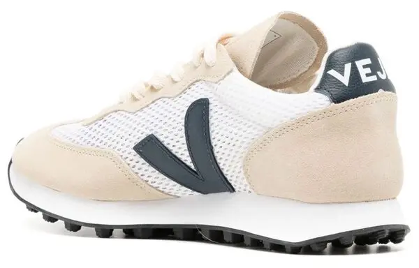 VEJA Rio Branco Sneakers