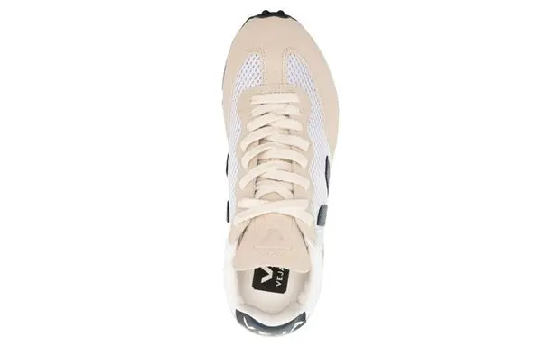 VEJA Rio Branco Sneakers