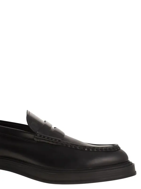 TOD'S Leather Loafers - Black