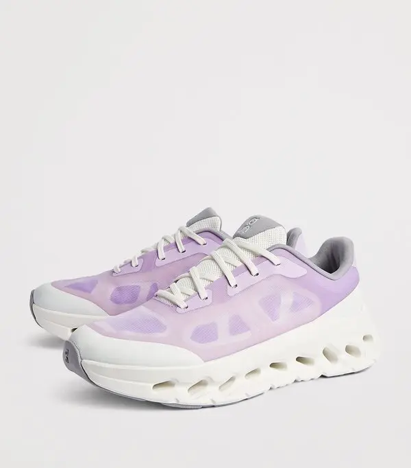 On Cloudtilt Remix Trainers