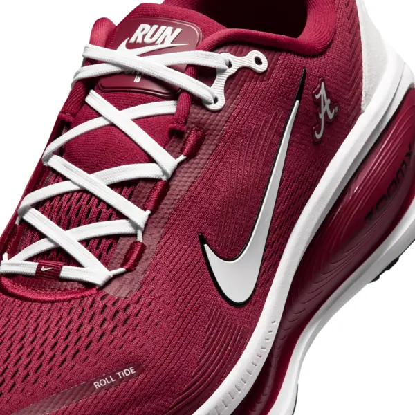 Nike College Vomero 18 Road Running Shoes - Red