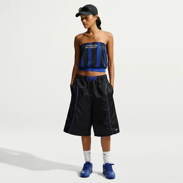 Nike Sportswear Loose Mid-rise Woven Shorts - Black