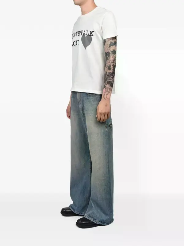 CEDARWOOD Slogan-print Fitted T-shirt