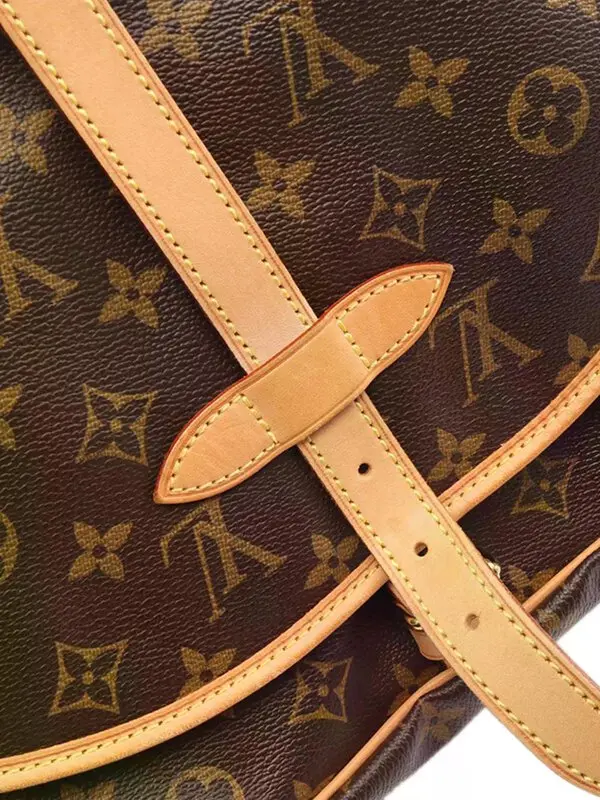 LOUIS VUITTON Monogram Saumur 30 Cross Body Bag - Brown