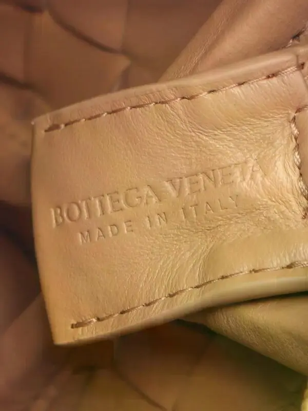 Bottega Veneta Intrecciato Loop Cross Body Bag - Neutrals