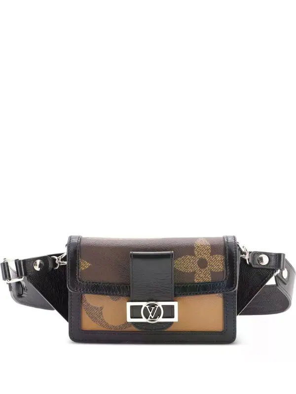 LOUIS VUITTON Dauphine Bumbag Reverse Monogram Giant Belt Bag - Black