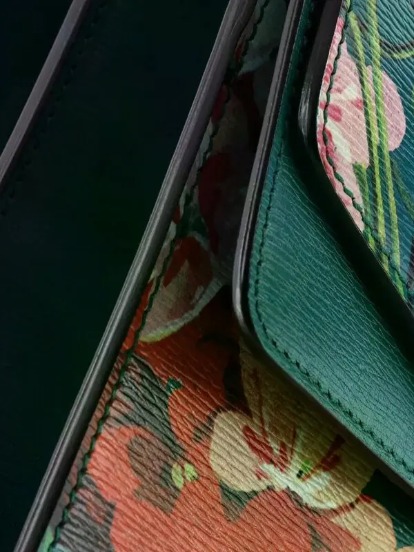 Gucci Dionysus Blooms Print Leather Medium Shoulder Bag