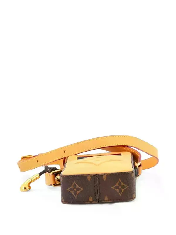 LOUIS VUITTON Music Player Wearable Wallet Monogram Canvas And Leather Crossbody Bag - Brown