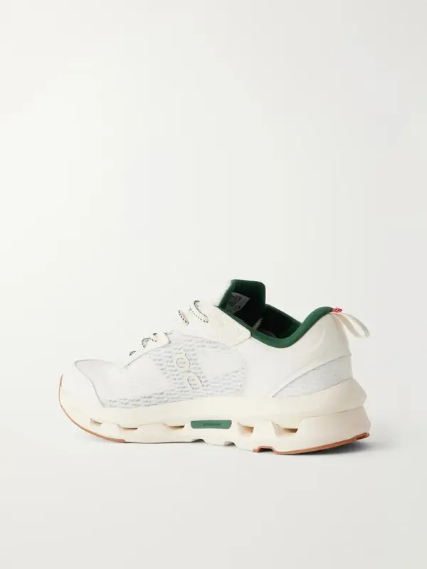 On X Zendaya Cloudzone Moon Lace-up Sneakers