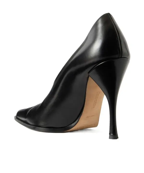 Calvin Klein Leather Pumps