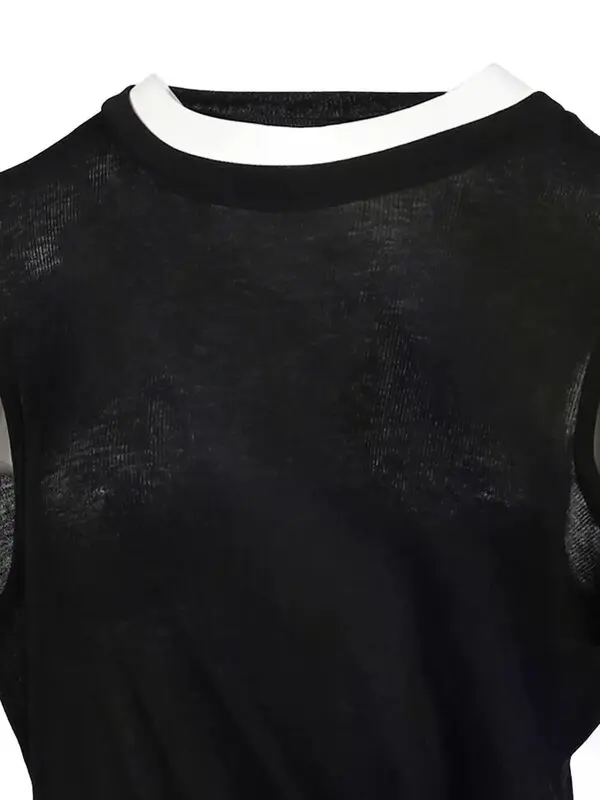MUKCYEN Asymmetric Cutout T-shirt