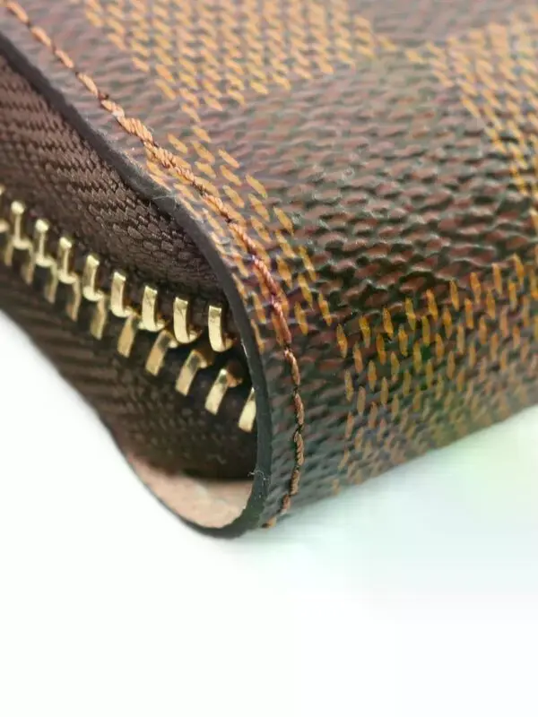 LOUIS VUITTON 2019 Damier Ebene Zippy Wallet