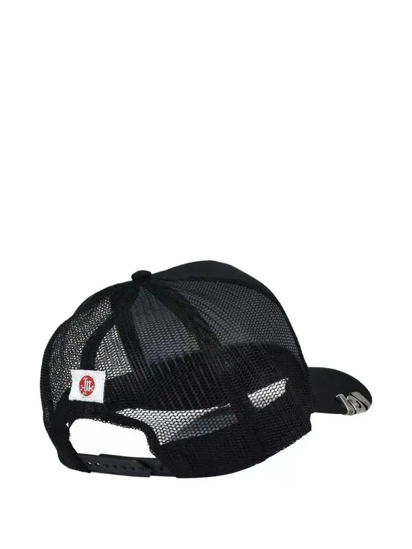 MARKING DISTANCE Mesh-panel Clip-detail Cap