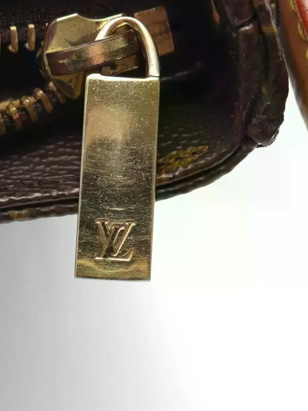 LOUIS VUITTON 2001 Monogram Looping Shoulder Bag