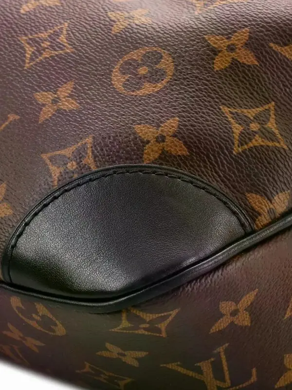LOUIS VUITTON Boulogne Nm Monogram Canvas Shoulder Bag