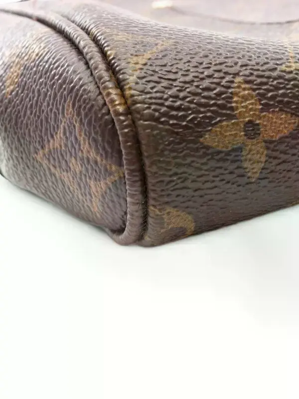 LOUIS VUITTON 2012 Mm Favorite Monogram Shoulder Bag