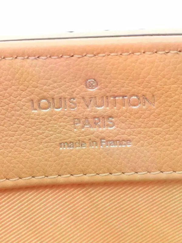 LOUIS VUITTON 2016 Lockme 2 Shoulder Bag
