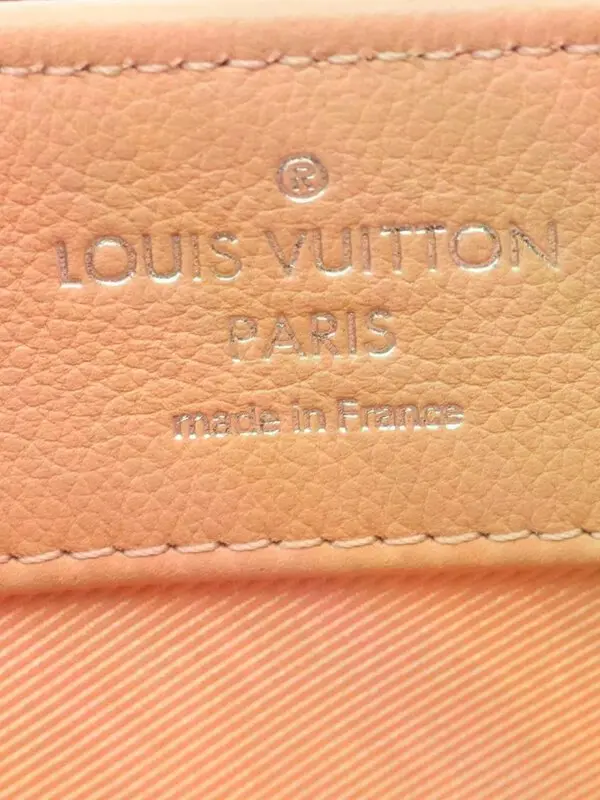 LOUIS VUITTON 2016 Lockme 2 Shoulder Bag - Pink